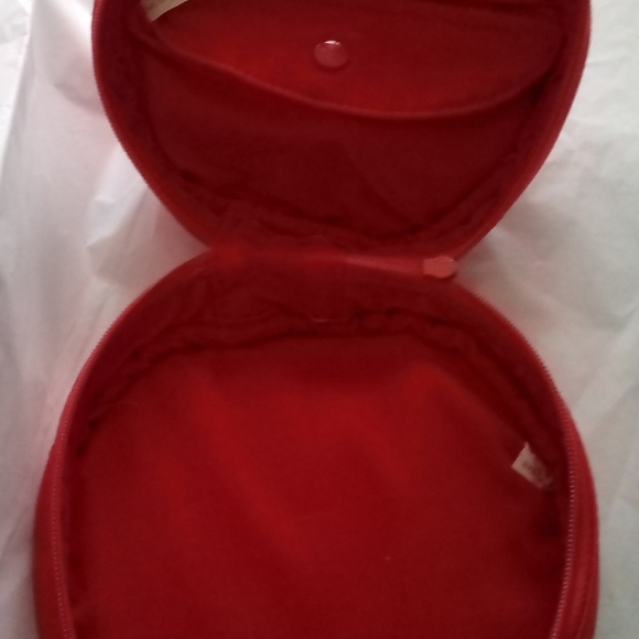 Saks Fifth Avenue | Makeup | Saks 5th Avenue Red Satin Makeup Case ...